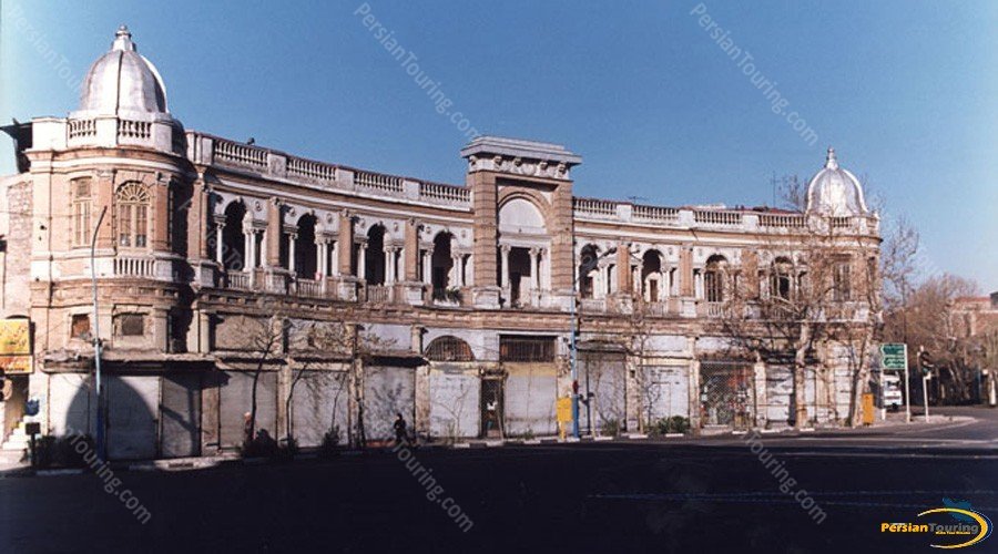 Hassan Abad Square | Persian Touring